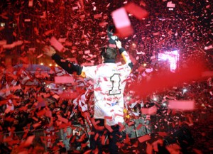 Gran homenaje de Cervera a Marc Márquez › QuintaMarcha.com